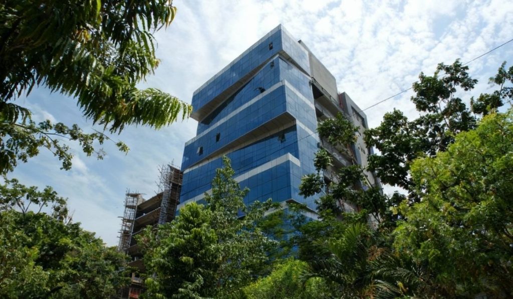 Mani Tech